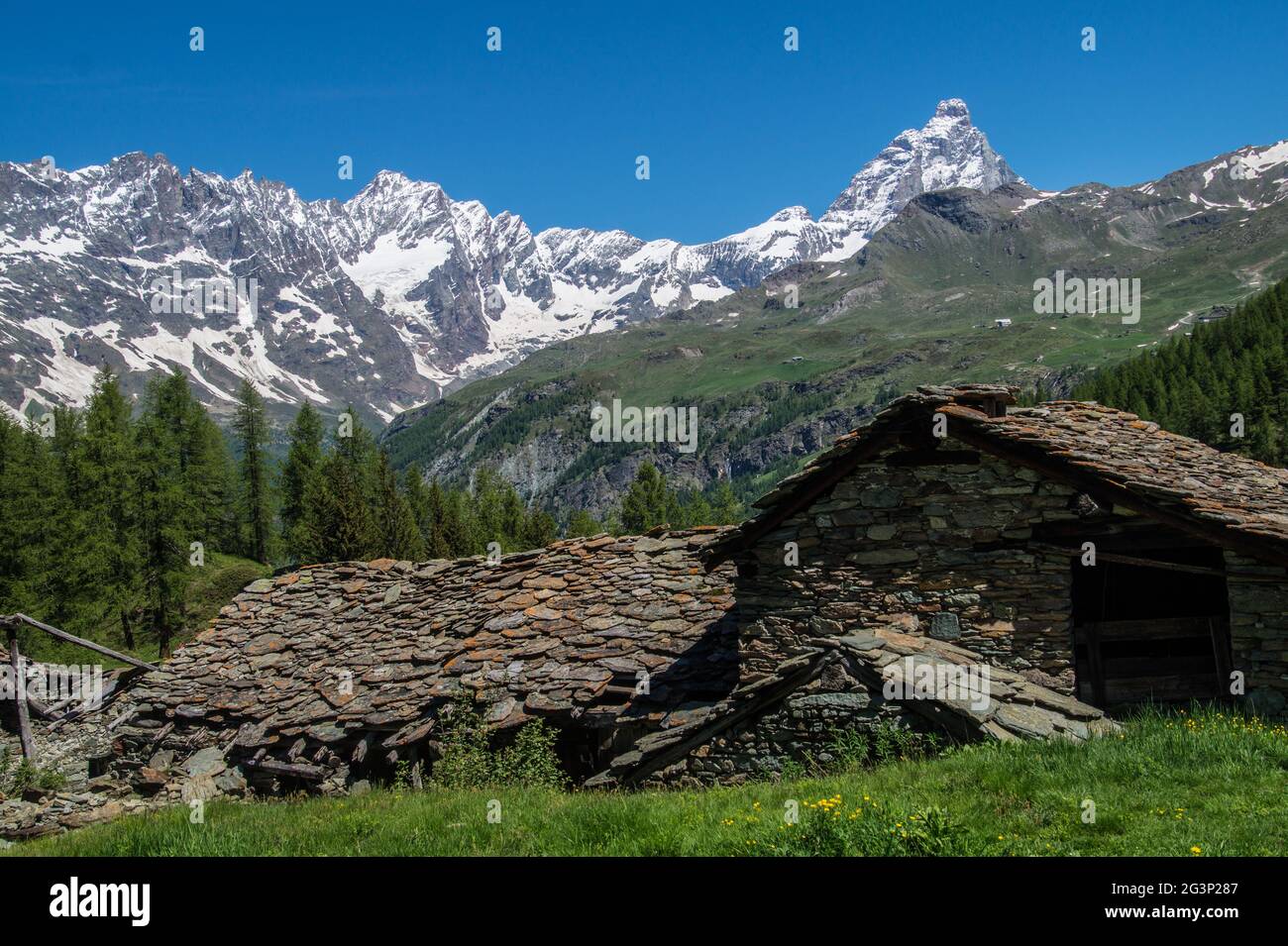 Landscape of italian alps Stock Photo - Alamy