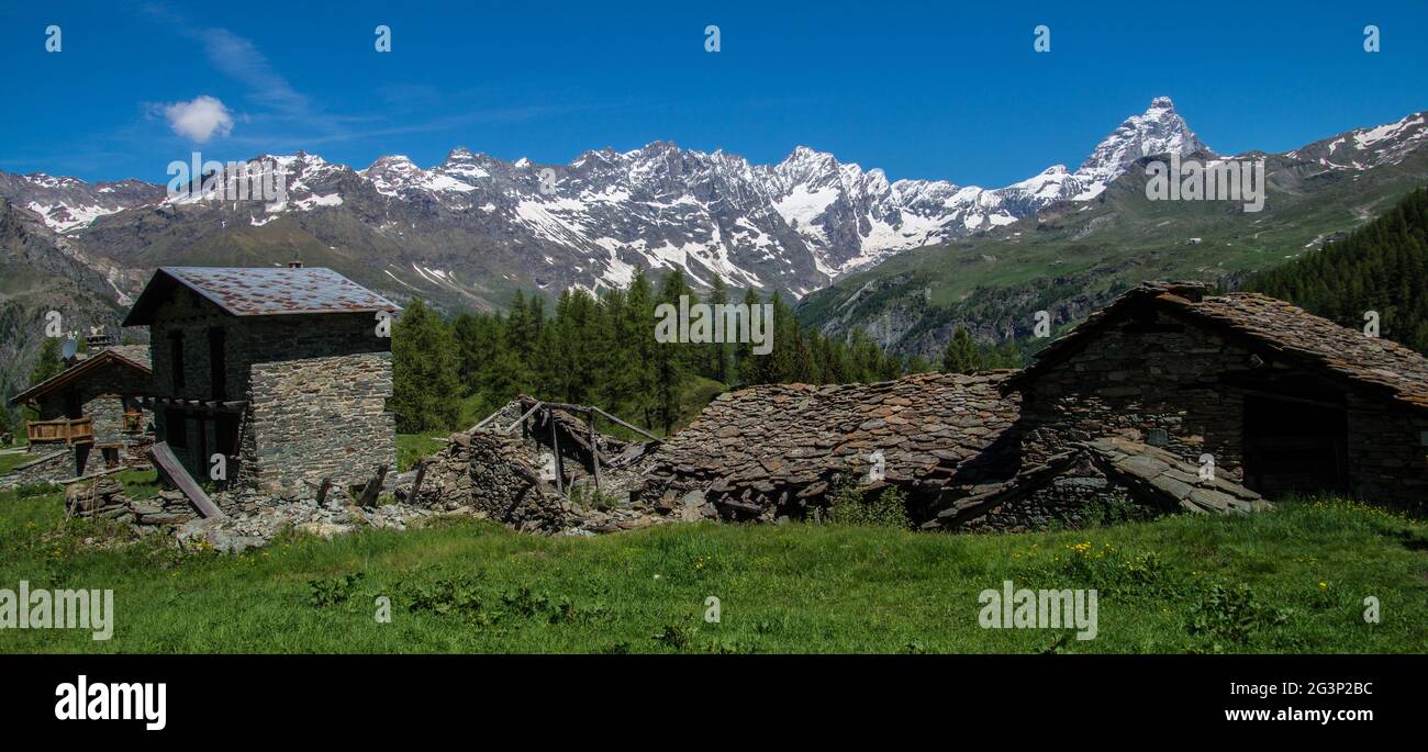 Landscape of italian alps Stock Photo - Alamy