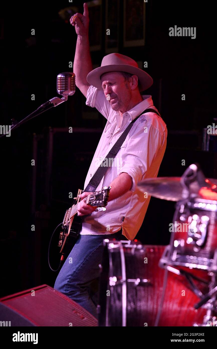 Boca Raton - FL - 20210430-Cowboy Mouth Performs at The Funky Biscuit ...