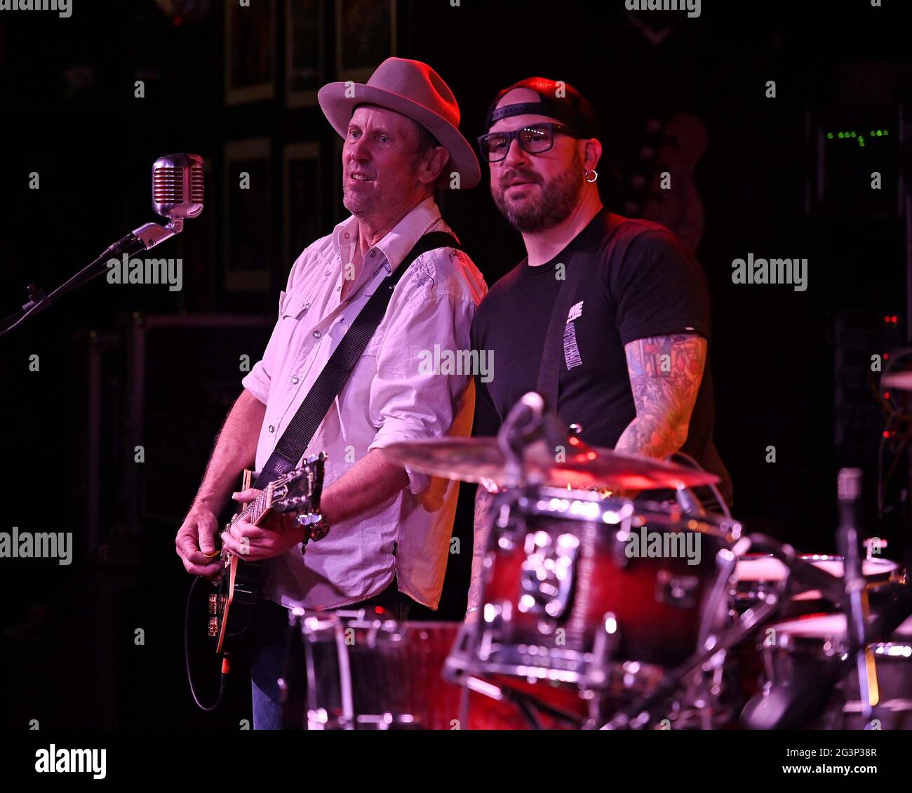Boca Raton - FL - 20210430-Cowboy Mouth Performs at The Funky Biscuit ...