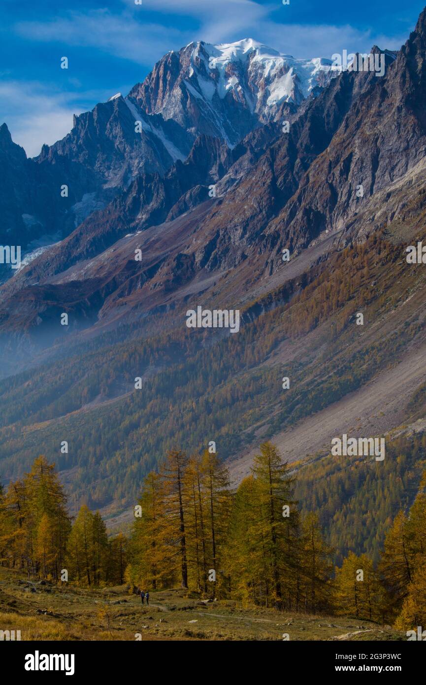 Autumn landscape in the Italian Alps Stock Photo - Alamy