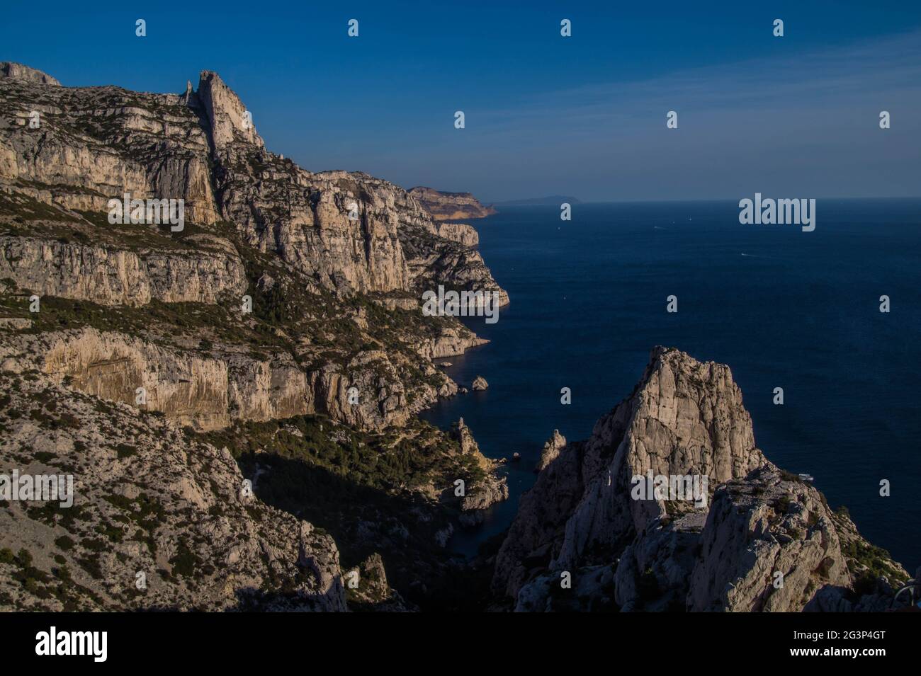 Calanques national park sea hi-res stock photography and images - Alamy