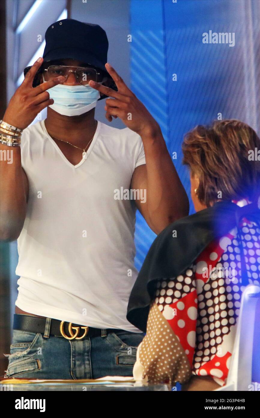 New York - NY - 20210519 Amy RobachMichael StrahanGeorge Stephanopoulos ...