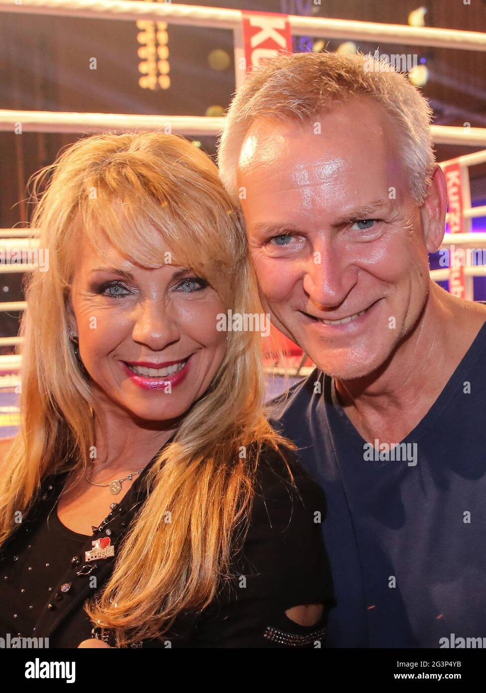 Singer Petra Zieger and Singer Dirk Michaelis Stock Photo - Alamy