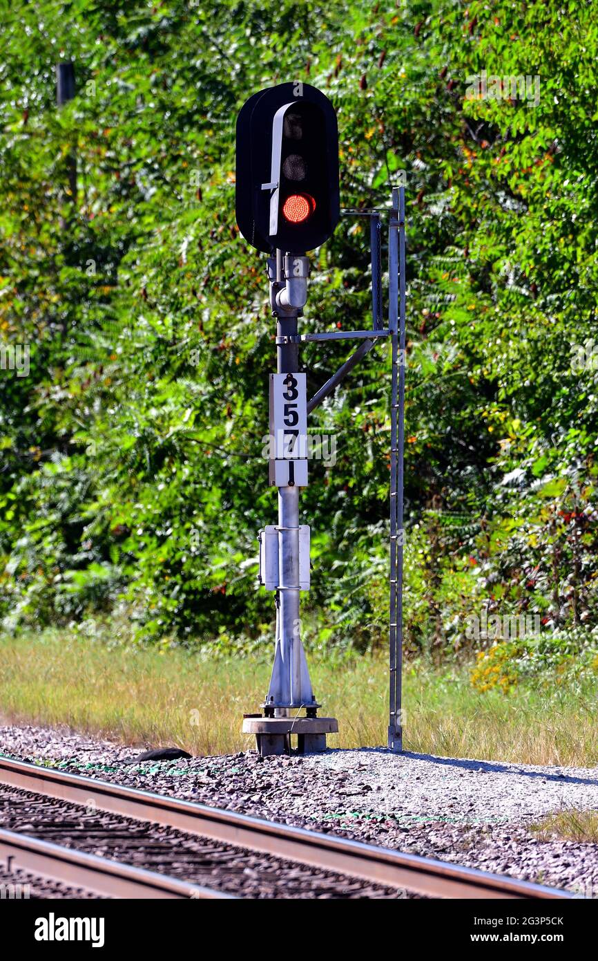 Vertical signal land transportation hi-res stock photography and images ...