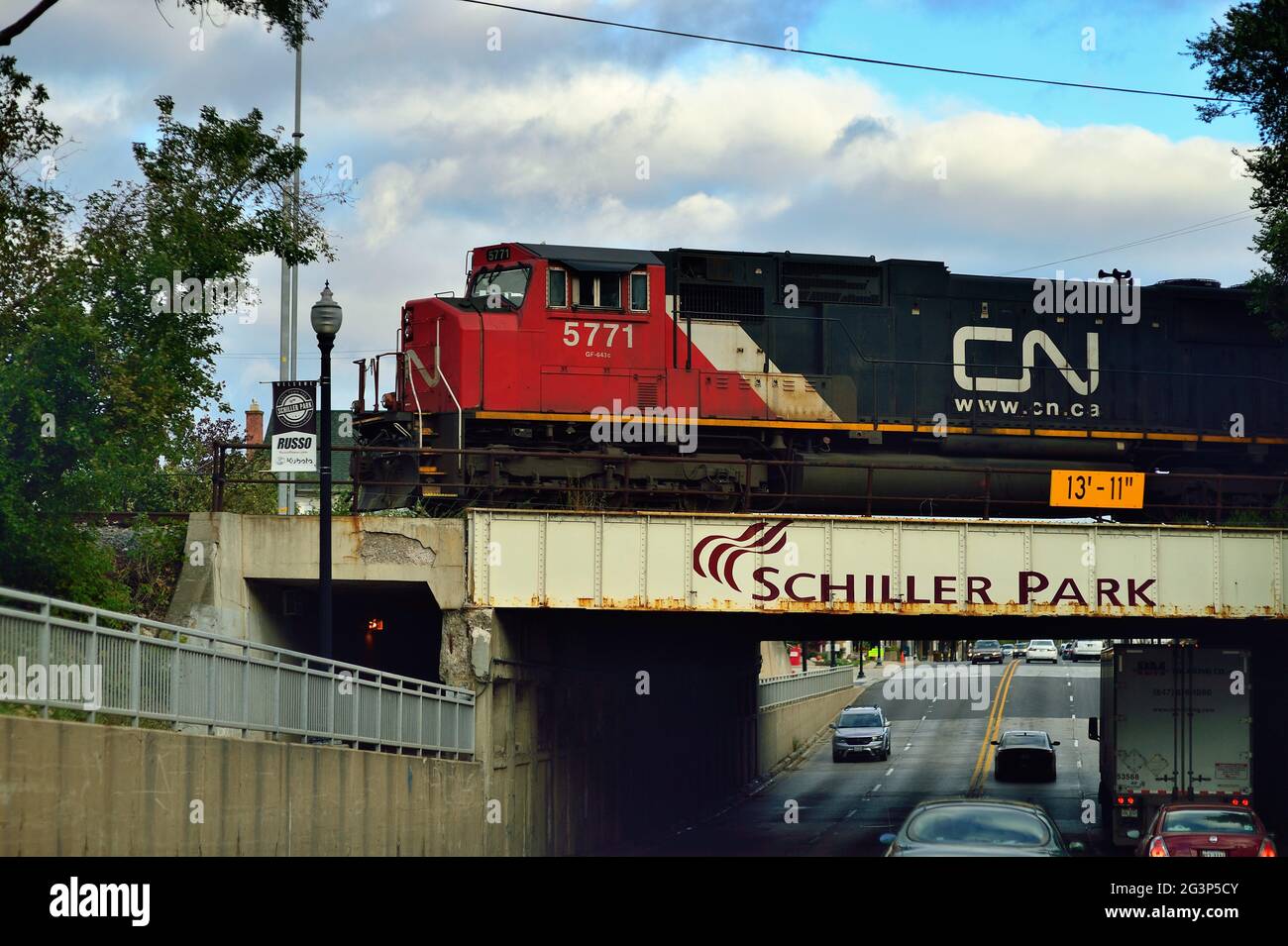Canadian pacific railway locomotive hi-res stock photography and images - Alamy