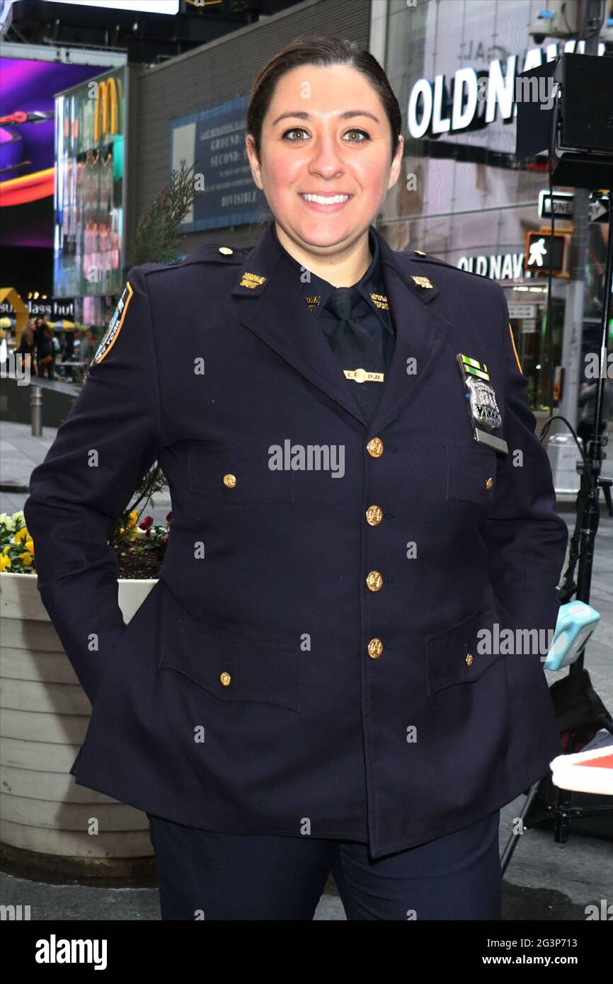 New York - NY - 20210510 NYPD officer Alyssa Vogel gets interviewed ...