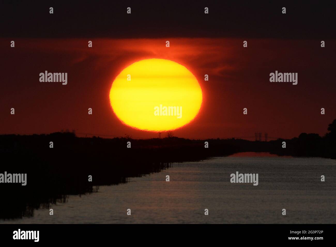 Miami - FL - 20210502 The sun sets over the Everglades National Park ...