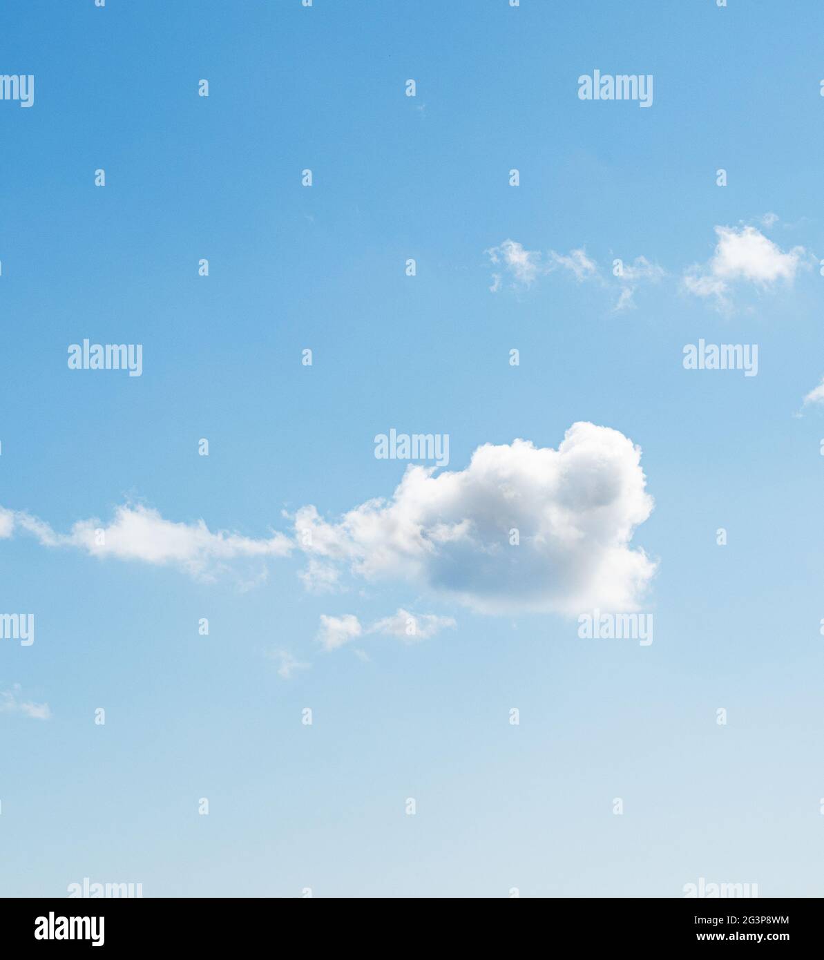 Flowing cloud pattern hi-res stock photography and images - Alamy
