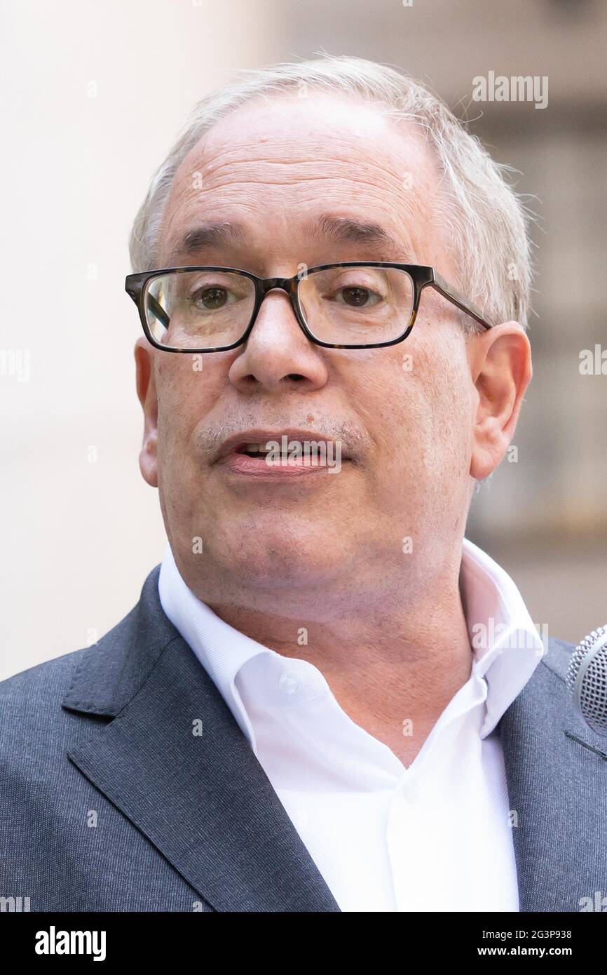 New York - NY - 20210518 - Mayoral Candidate Scott Stringer Attends ...