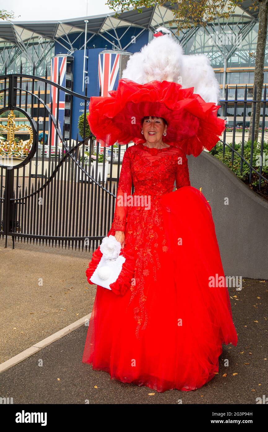 Ascot, Berkshire, UK. 17th June, 2021. Debra Day wore a hat called ...