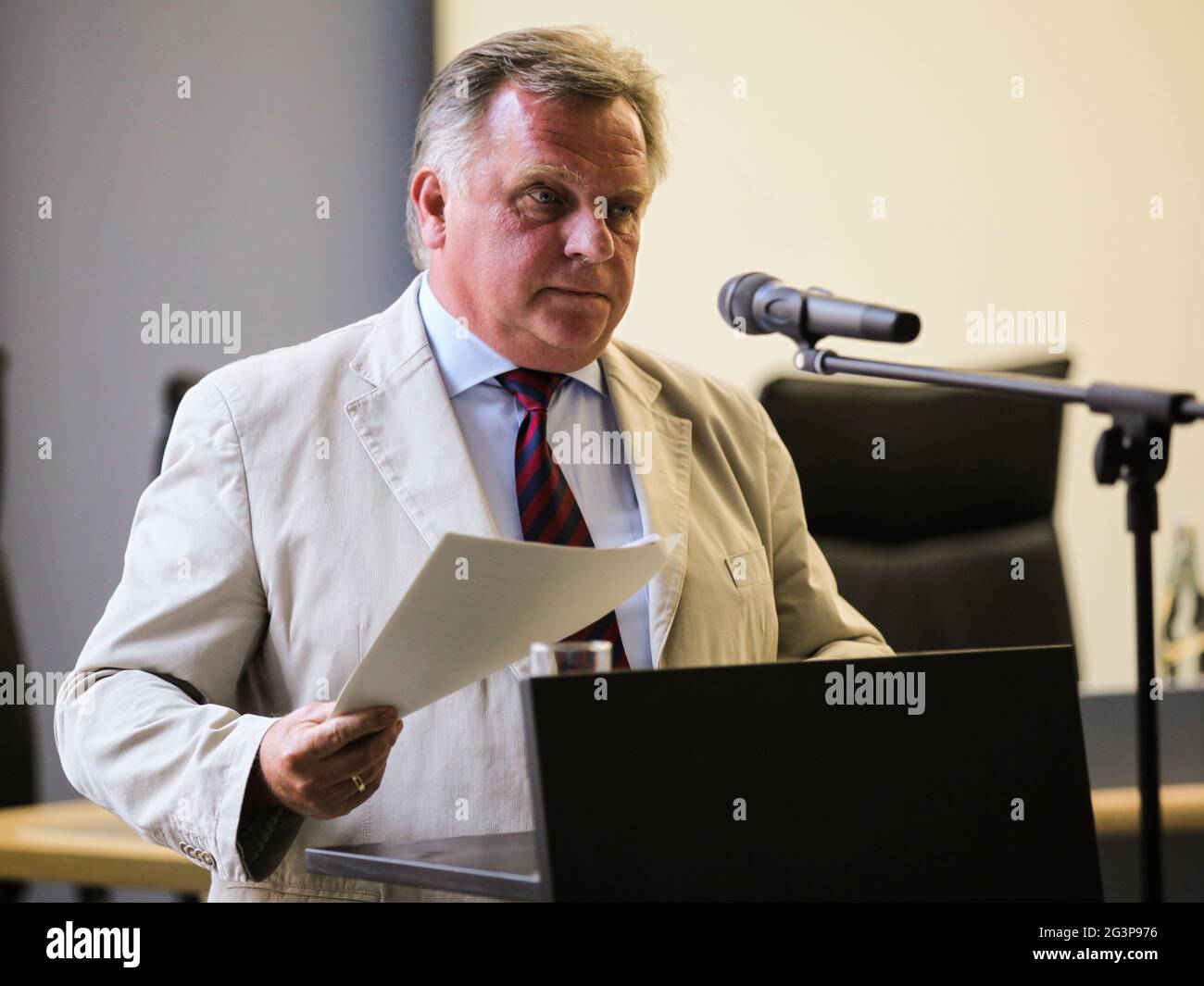 Prof dr krause hi-res stock photography and images - Alamy