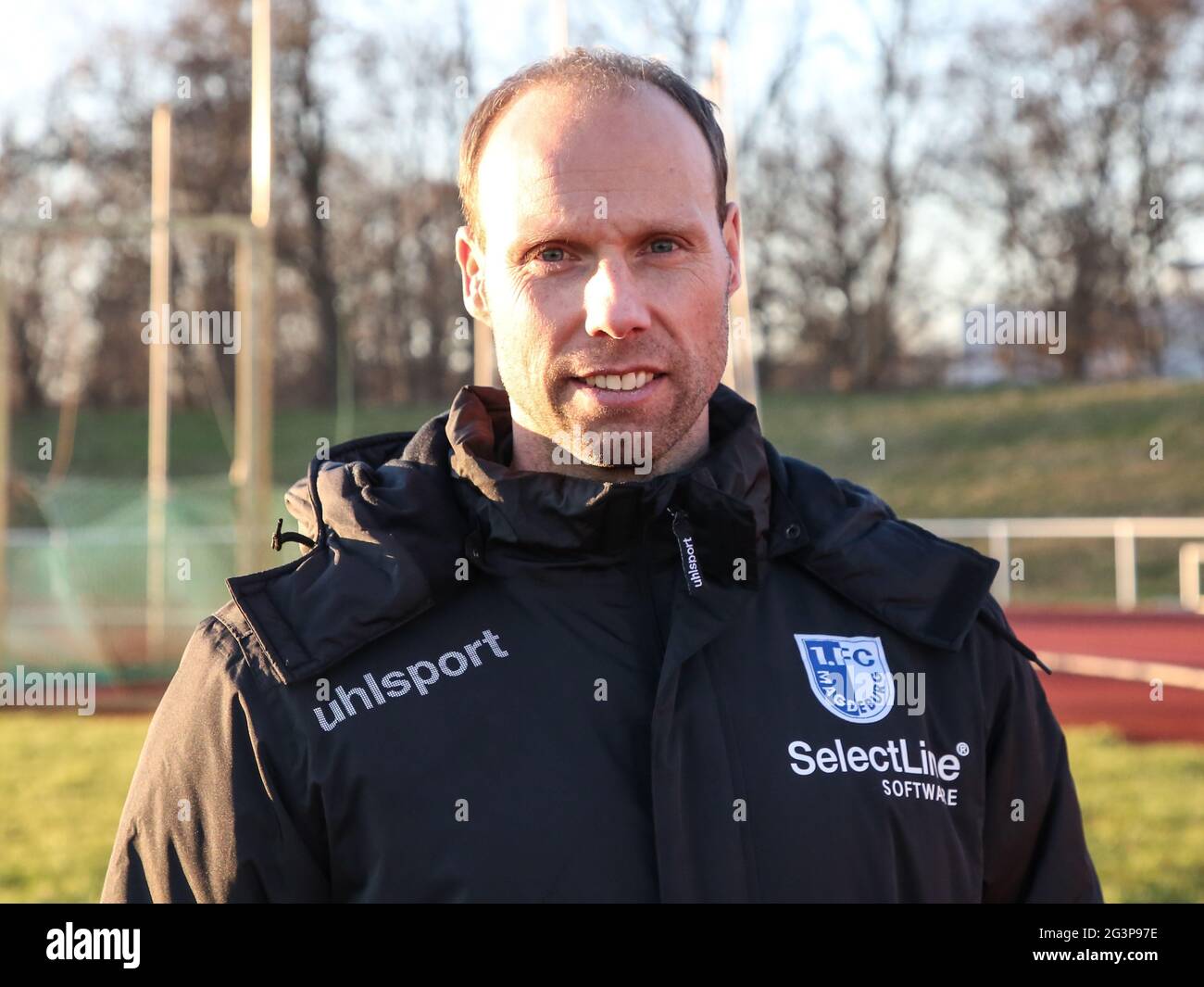 Dfb trainer hi-res stock photography and images - Alamy