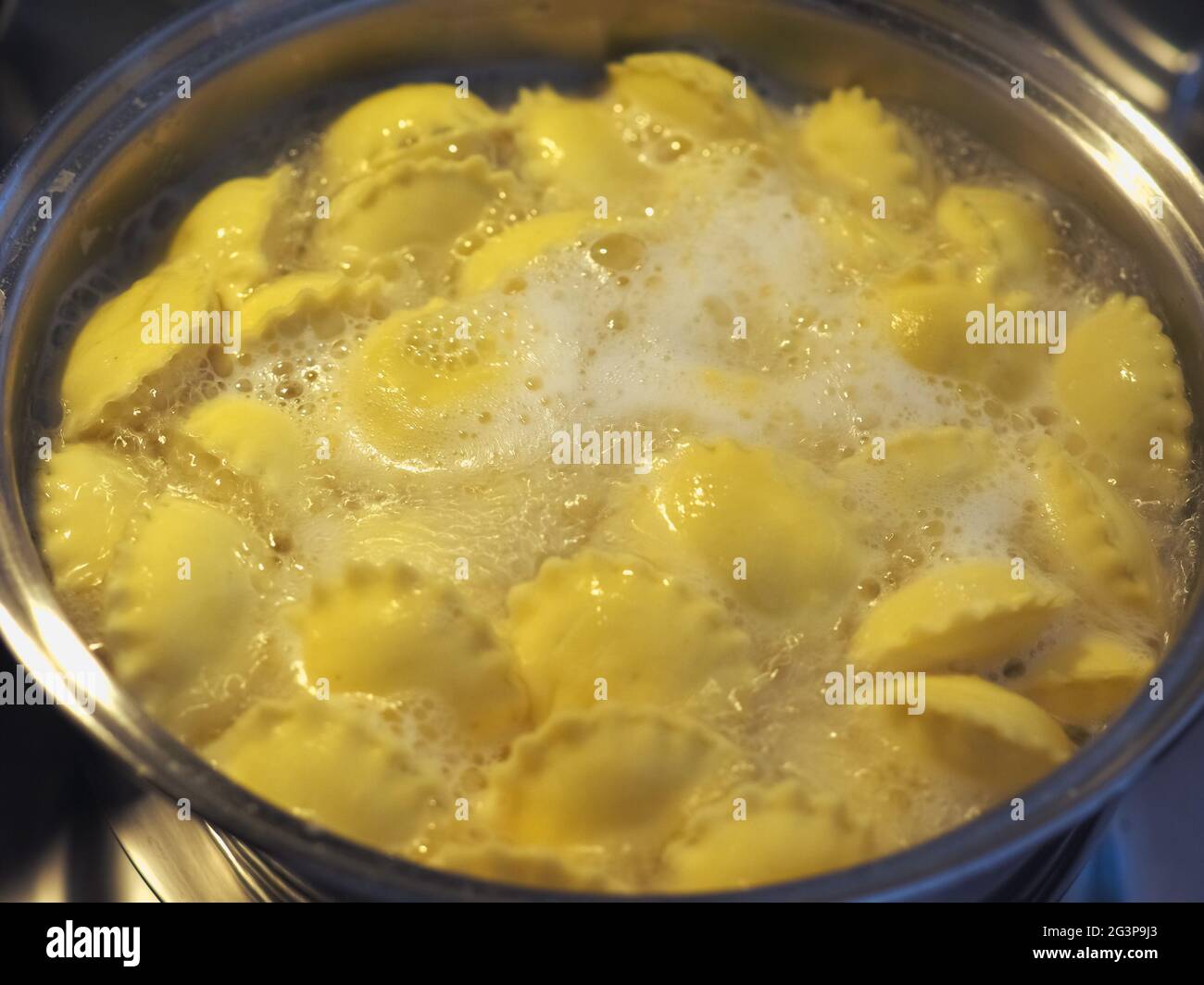Agnolotti pasta food Stock Photo - Alamy