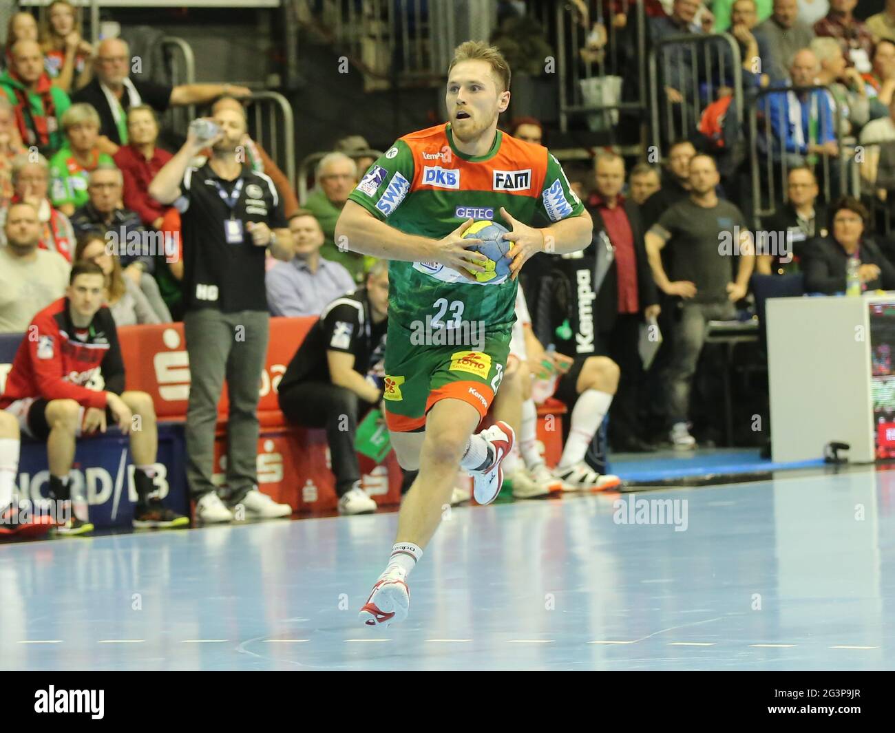 Swedish handball team hi-res stock photography and images - Alamy