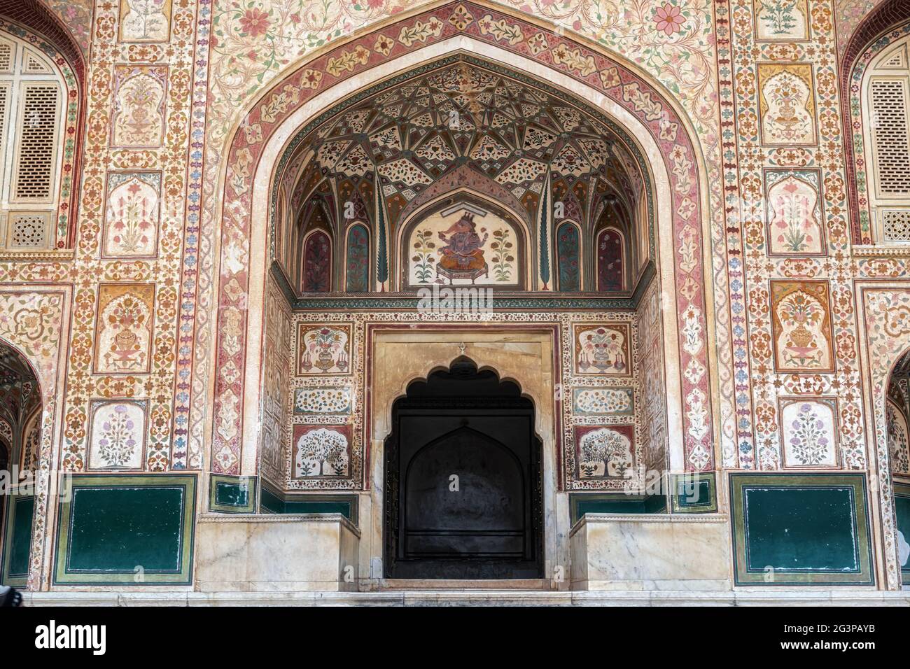 Ganesh pol gateway hi-res stock photography and images - Alamy