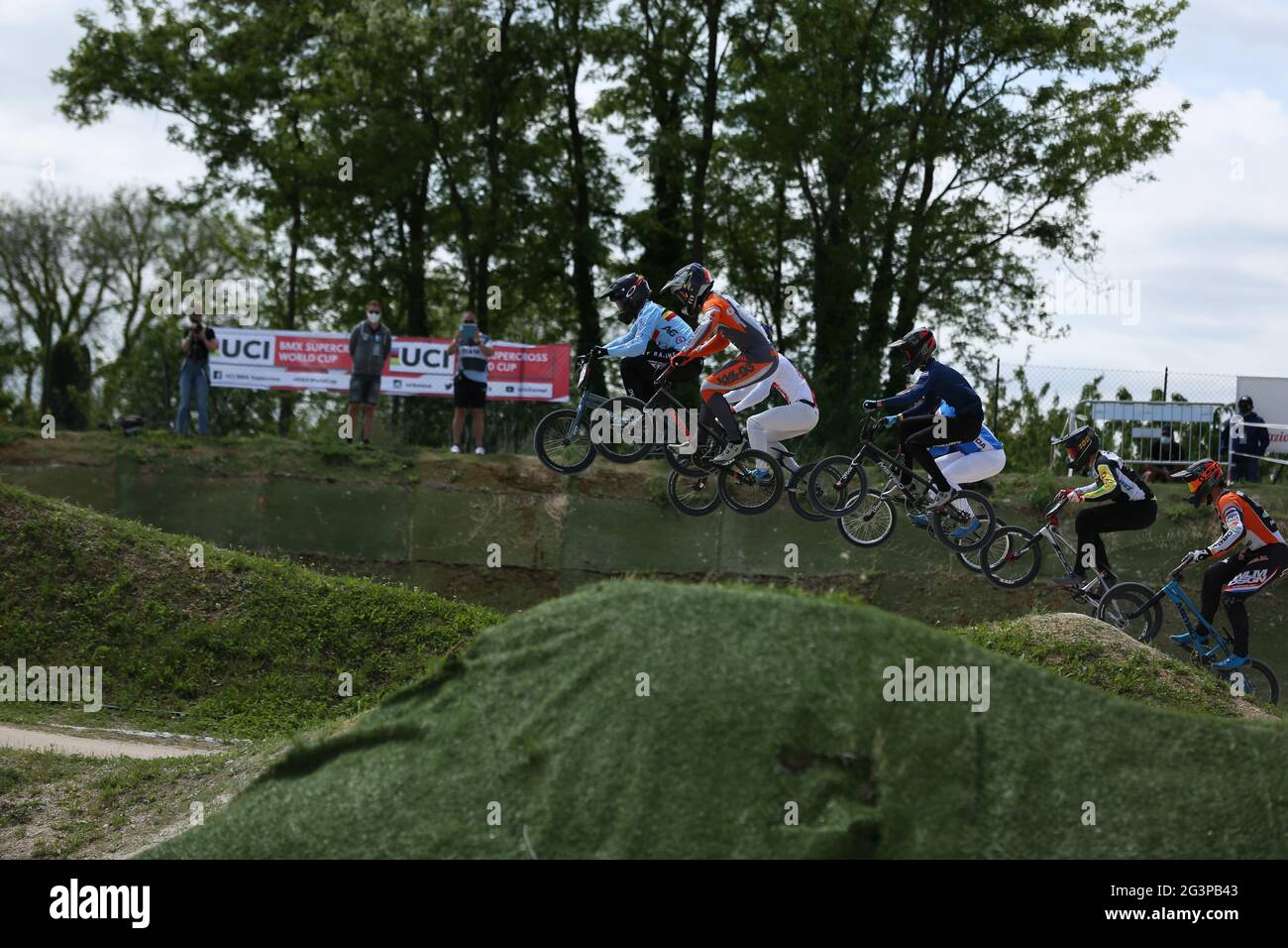 Men Junior riders compete in the UCI BMX Supercross World Cup Round 1 ...
