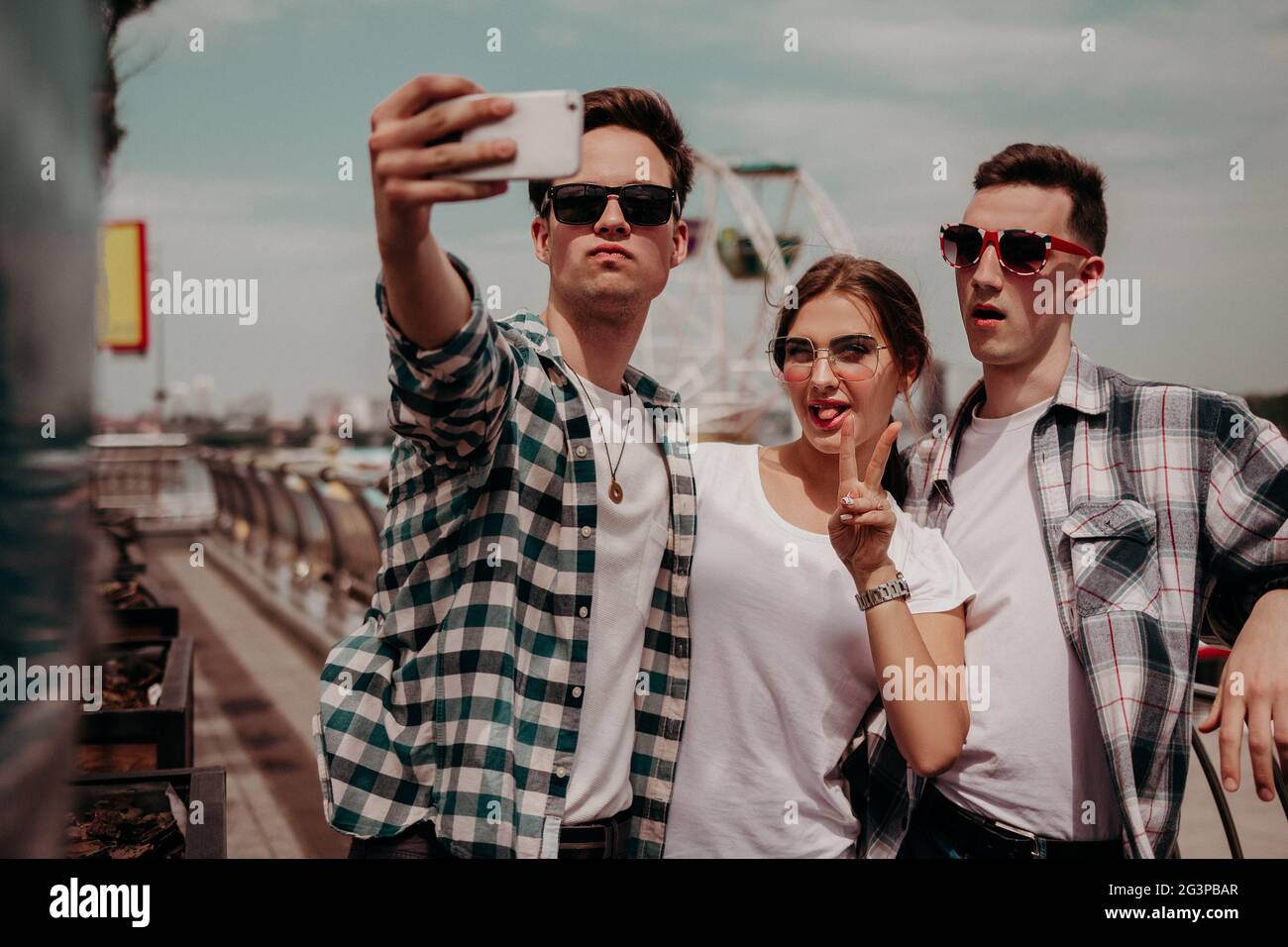 Take a walk through the park hi-res stock photography and images - Alamy