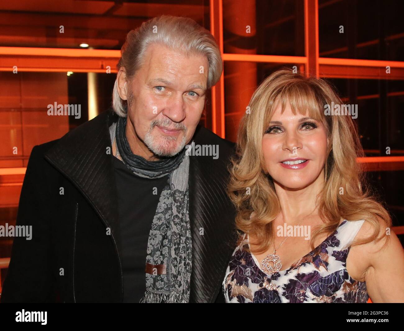 Johnny logan eurovision 1987 hi-res stock photography and images - Alamy