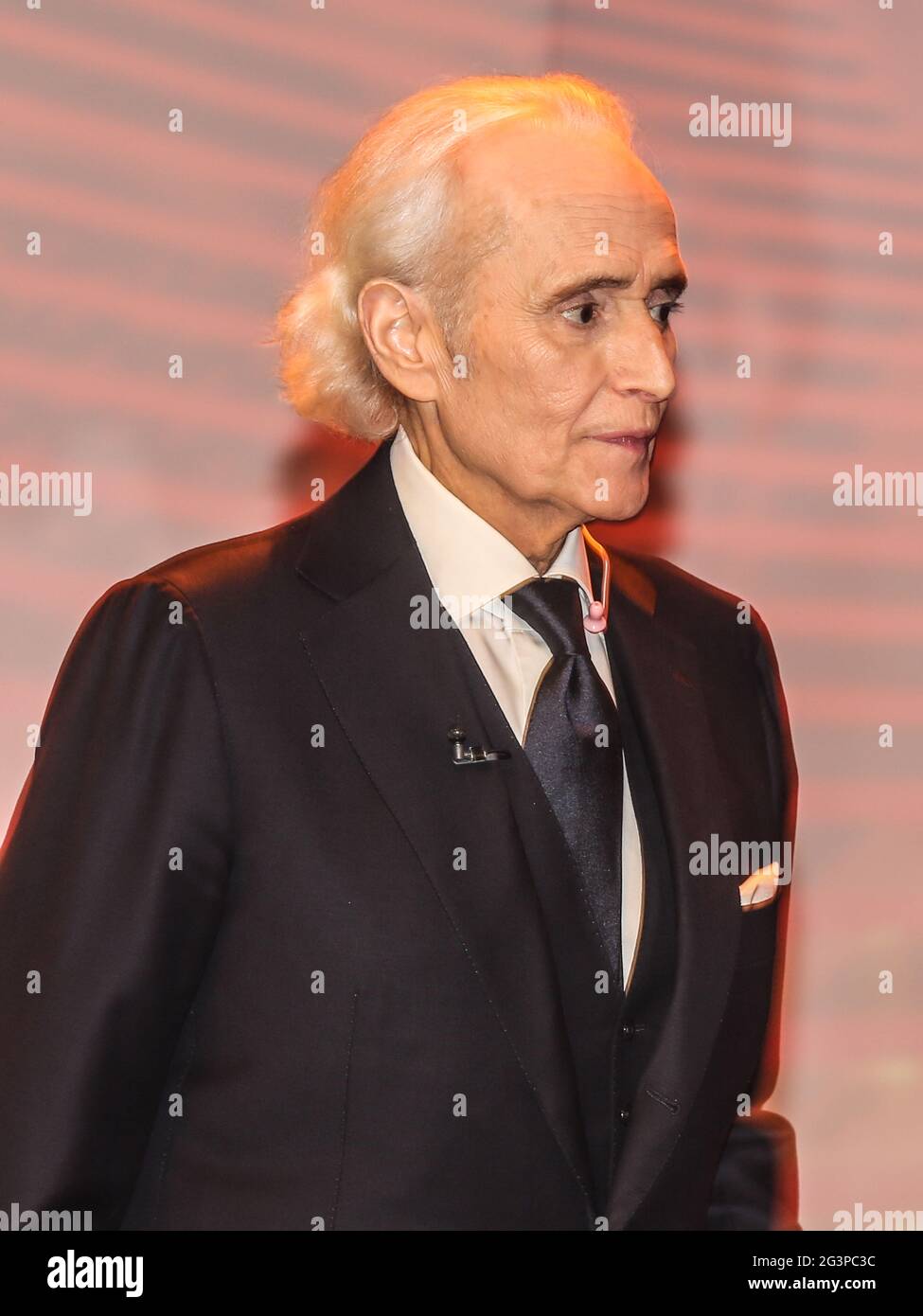 Spanish opera singer and tenor JosÃ© Carreras at the 25th JosÃ ...