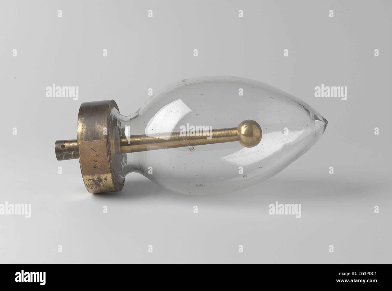 Gas lamp. Gas lamp with inscription '1354' Stock Photo - Alamy