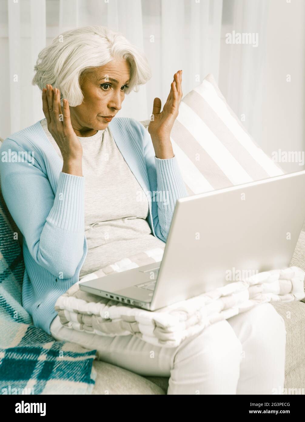 Granny hear hi-res stock photography and images - Alamy