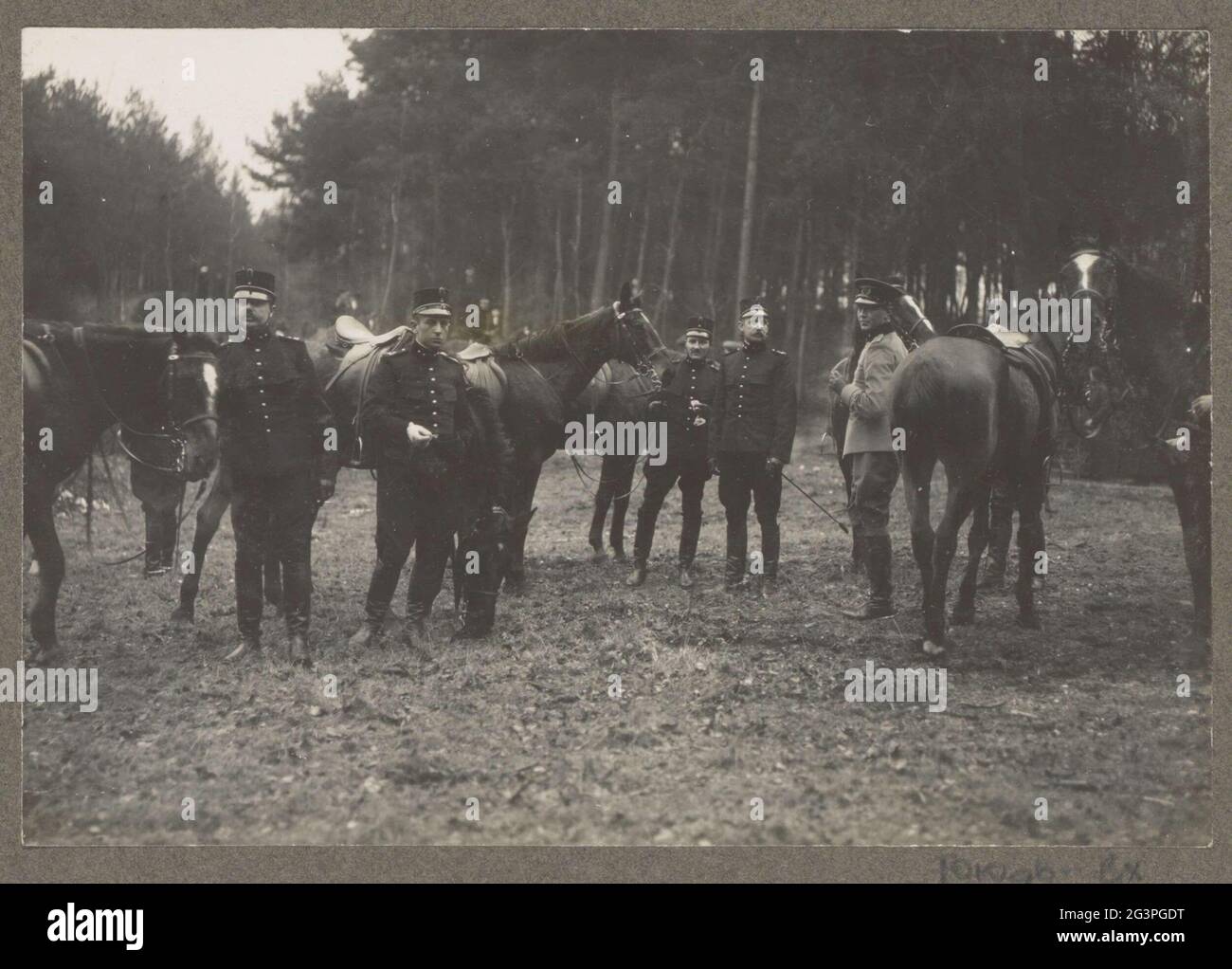 Equestrian scene on Royal Hunting Het Loo: Uniformed riders in a forest ...