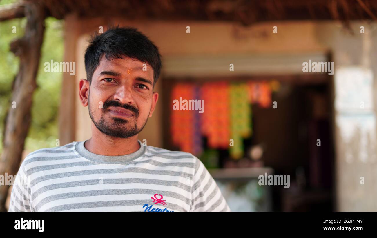 Handsome asian guy face smile hi-res stock photography and images - Alamy