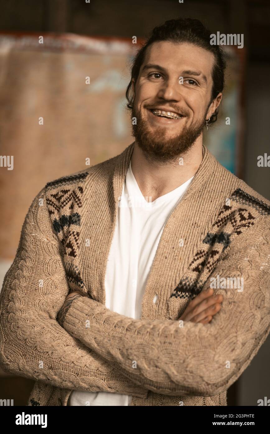 Male travel agent hi-res stock photography and images - Alamy