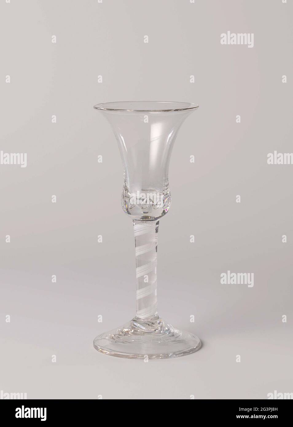 Thick garland hi-res stock photography and images - Alamy