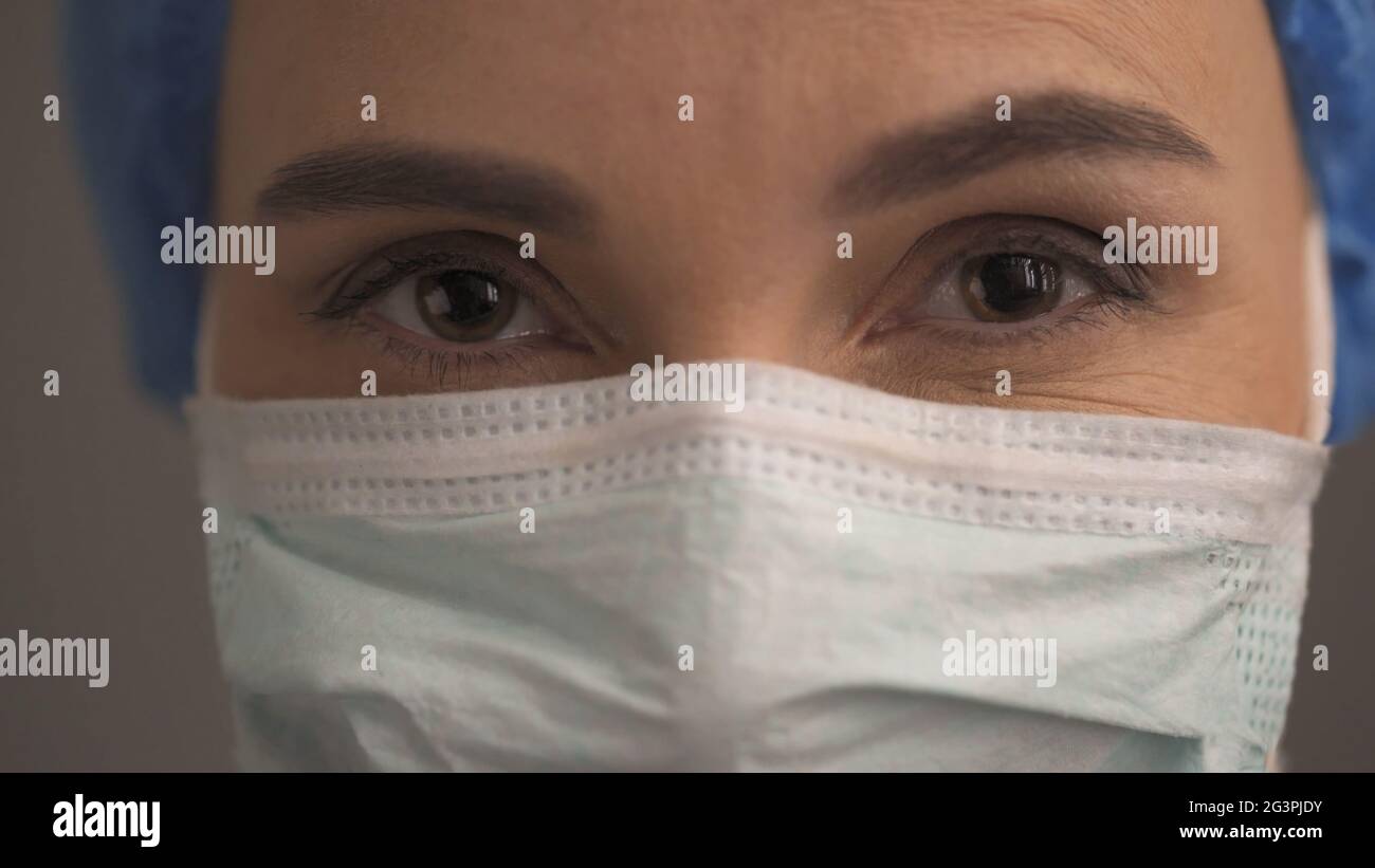 Resuscitation mask hi-res stock photography and images - Alamy