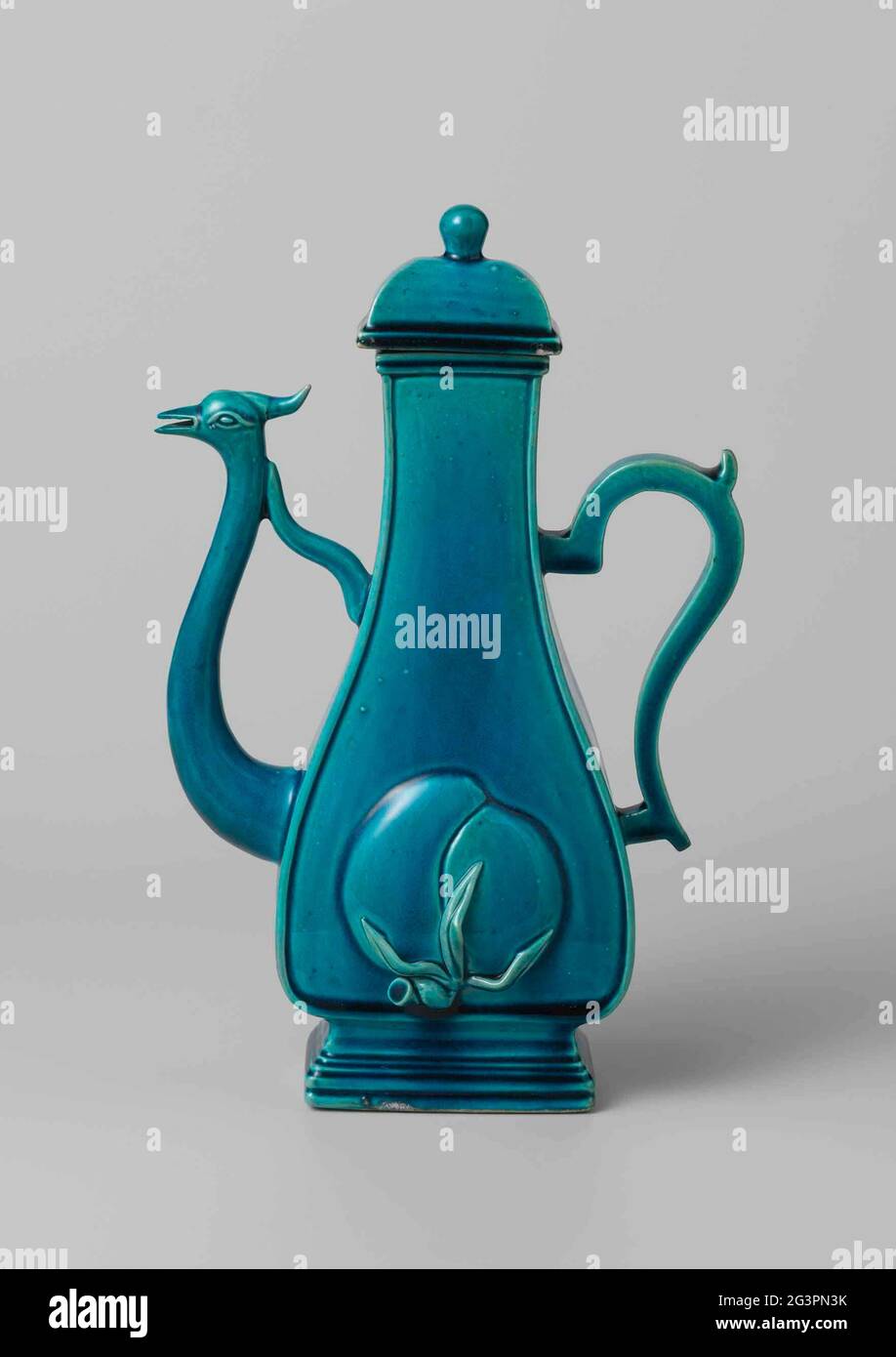 Pear shaped wine ewer hi-res stock photography and images - Alamy