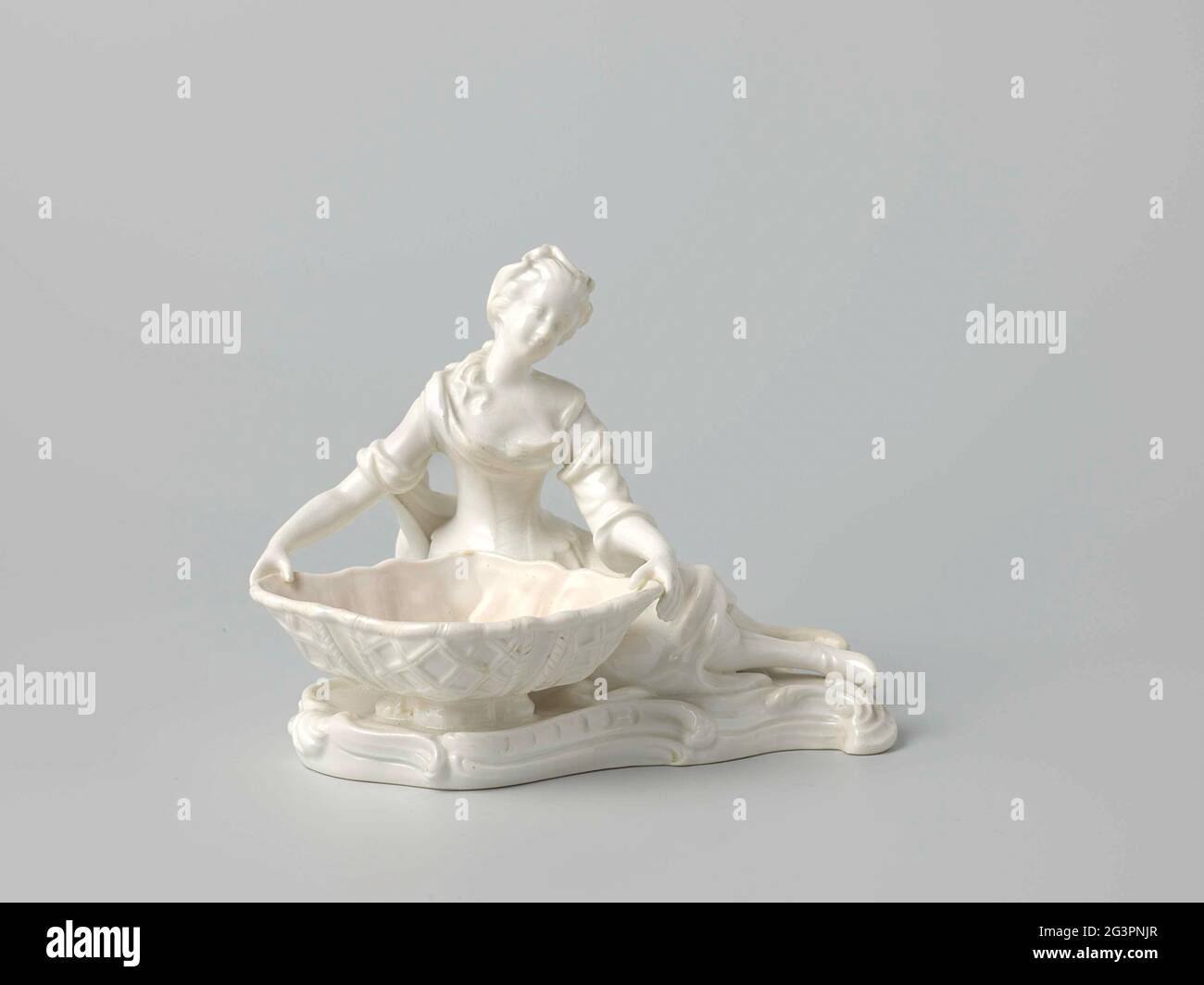 Female luring a hi-res stock photography and images - Alamy