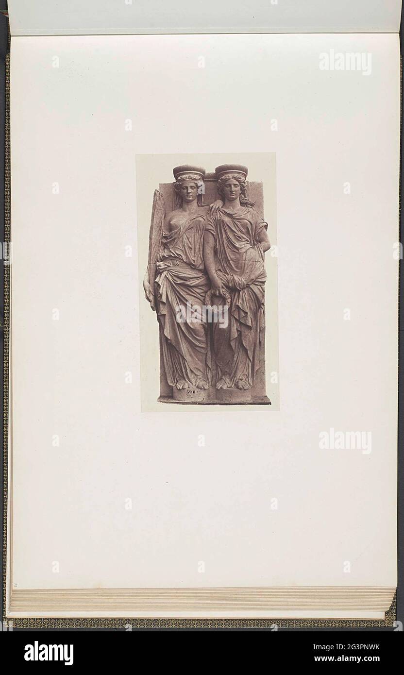 Kariatides High Resolution Stock Photography and Images - Alamy