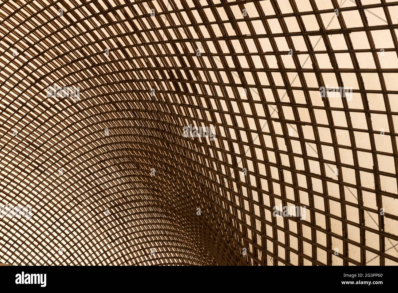 Building design with wired chains Stock Photo - Alamy