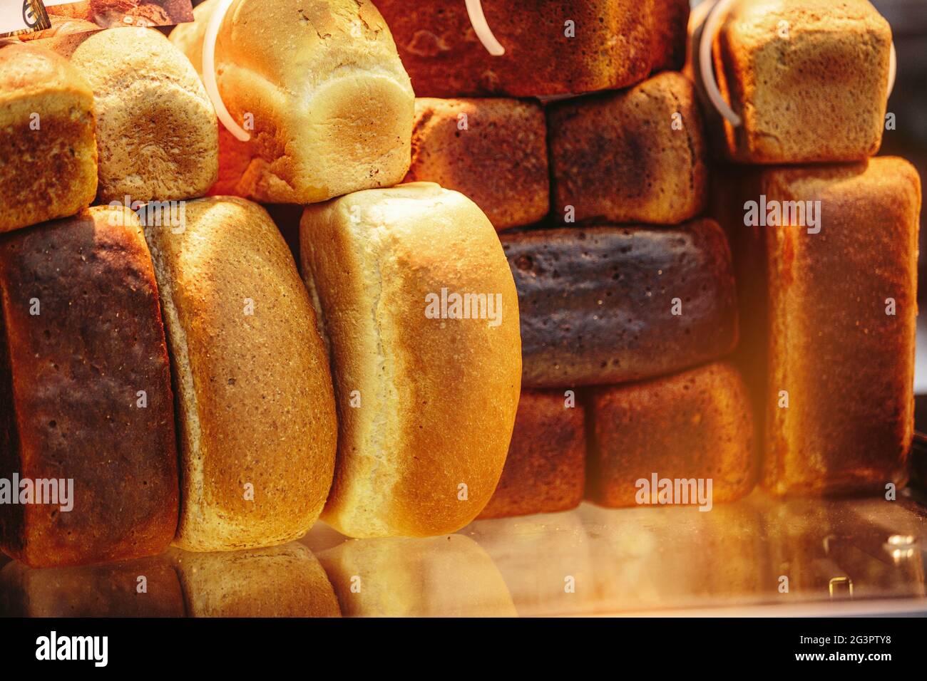Handmade bread at Farmers' market Stock Photo - Alamy