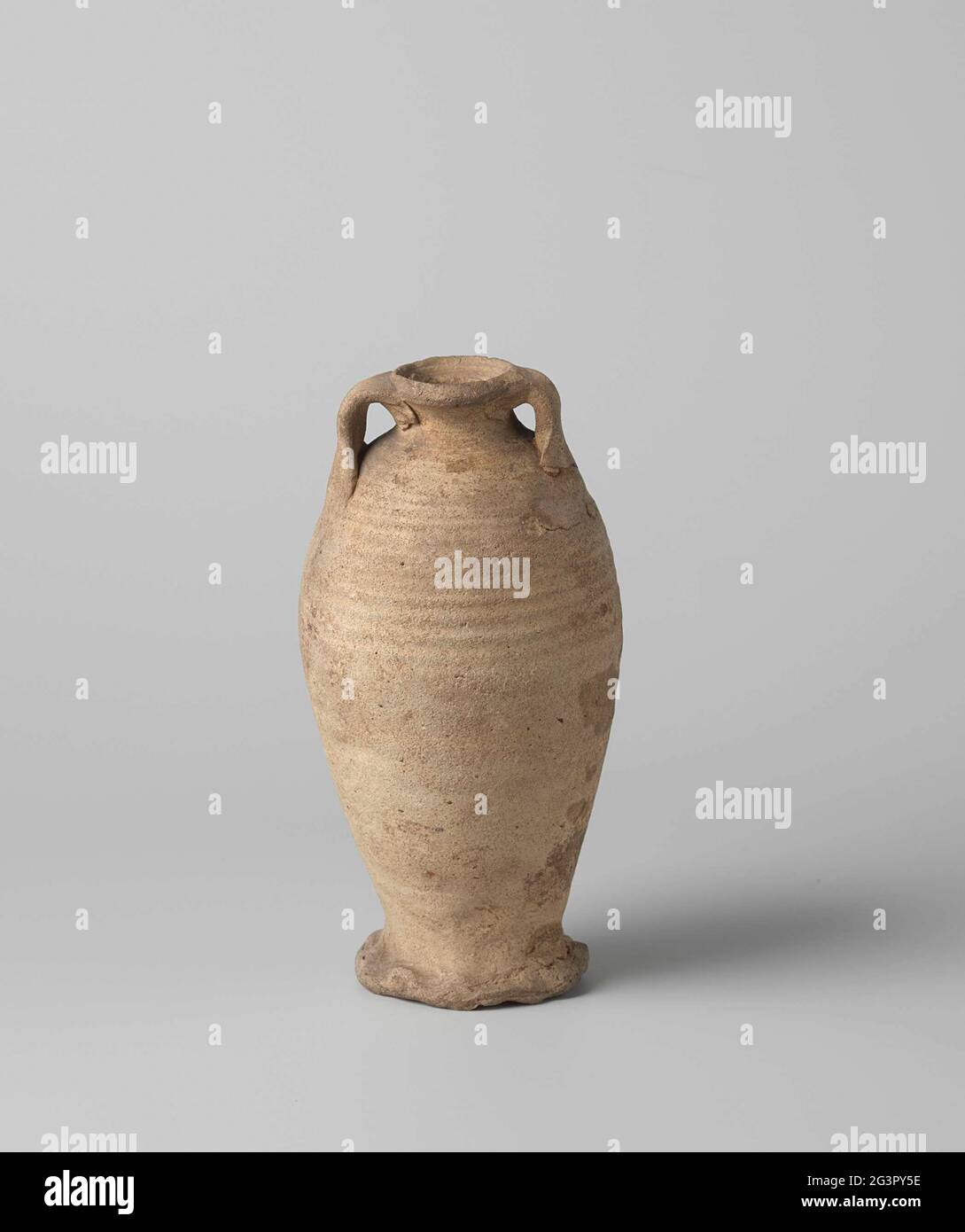 Jug two ears hi-res stock photography and images - Alamy