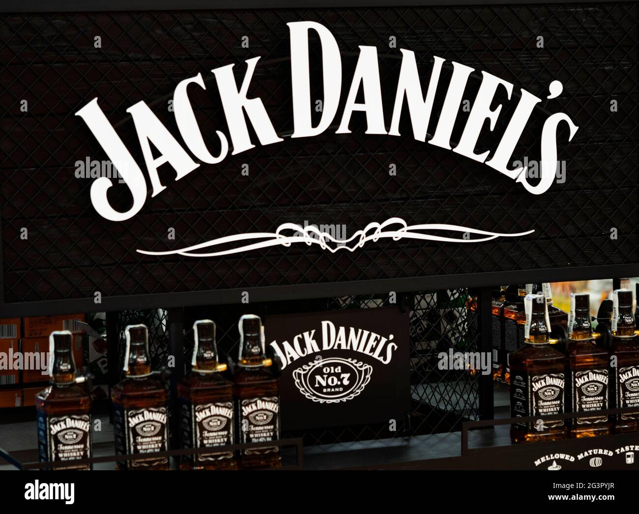 Jack Daniels bourbon whisky in the store Stock Photo - Alamy