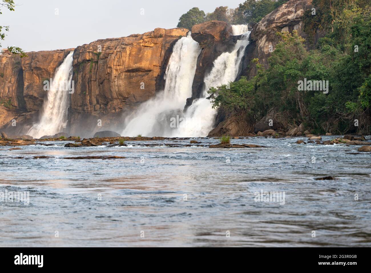 Natural water falls hi-res stock photography and images - Alamy