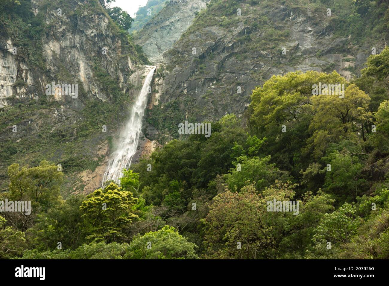 The view on the Baiyang roadway Stock Photo - Alamy