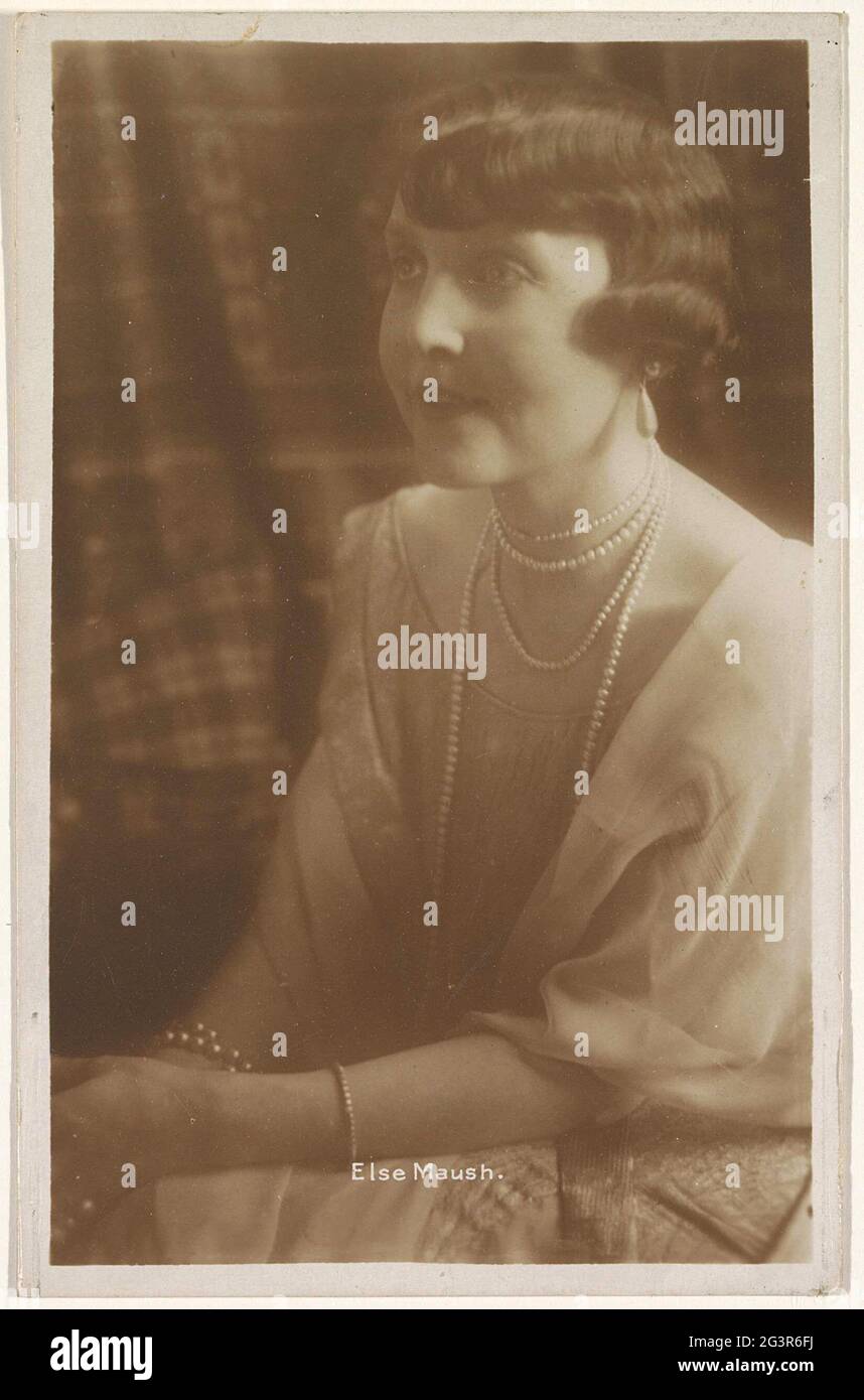 Portret Van de Actrice Else Mauhs; The Maush Stock Photo - Alamy