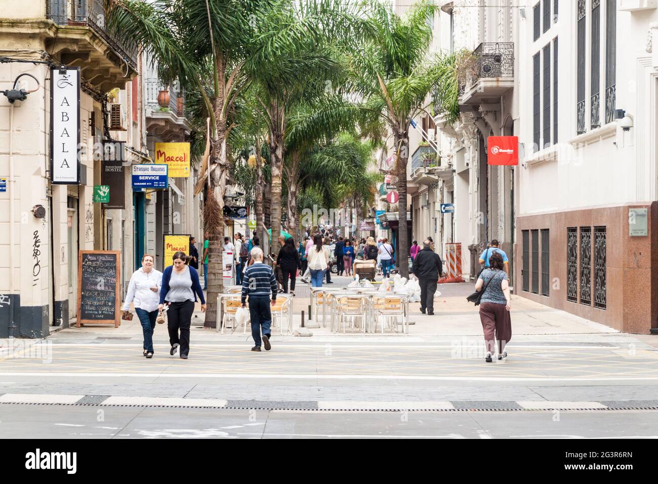 Montevideo street hi-res stock photography and images - Alamy