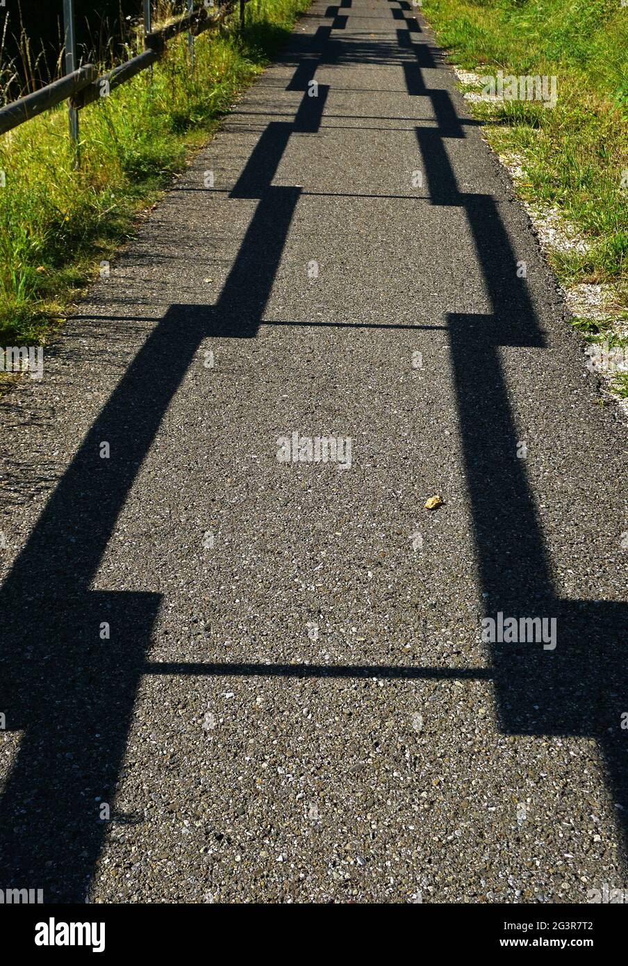 Games of shadow hi-res stock photography and images - Alamy