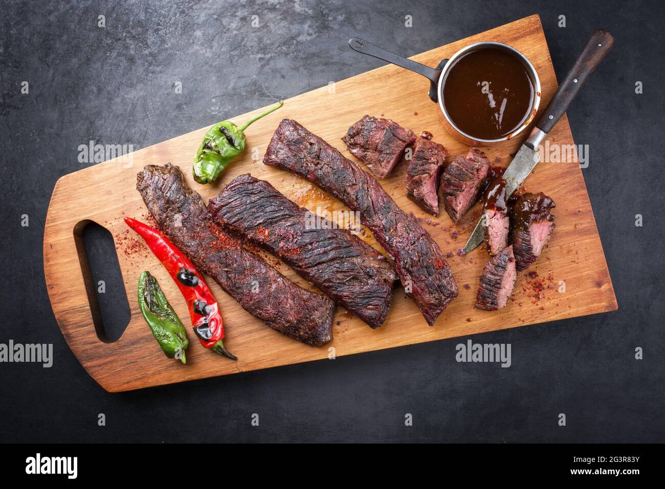 Overhead bbq party hi-res stock photography and images - Alamy