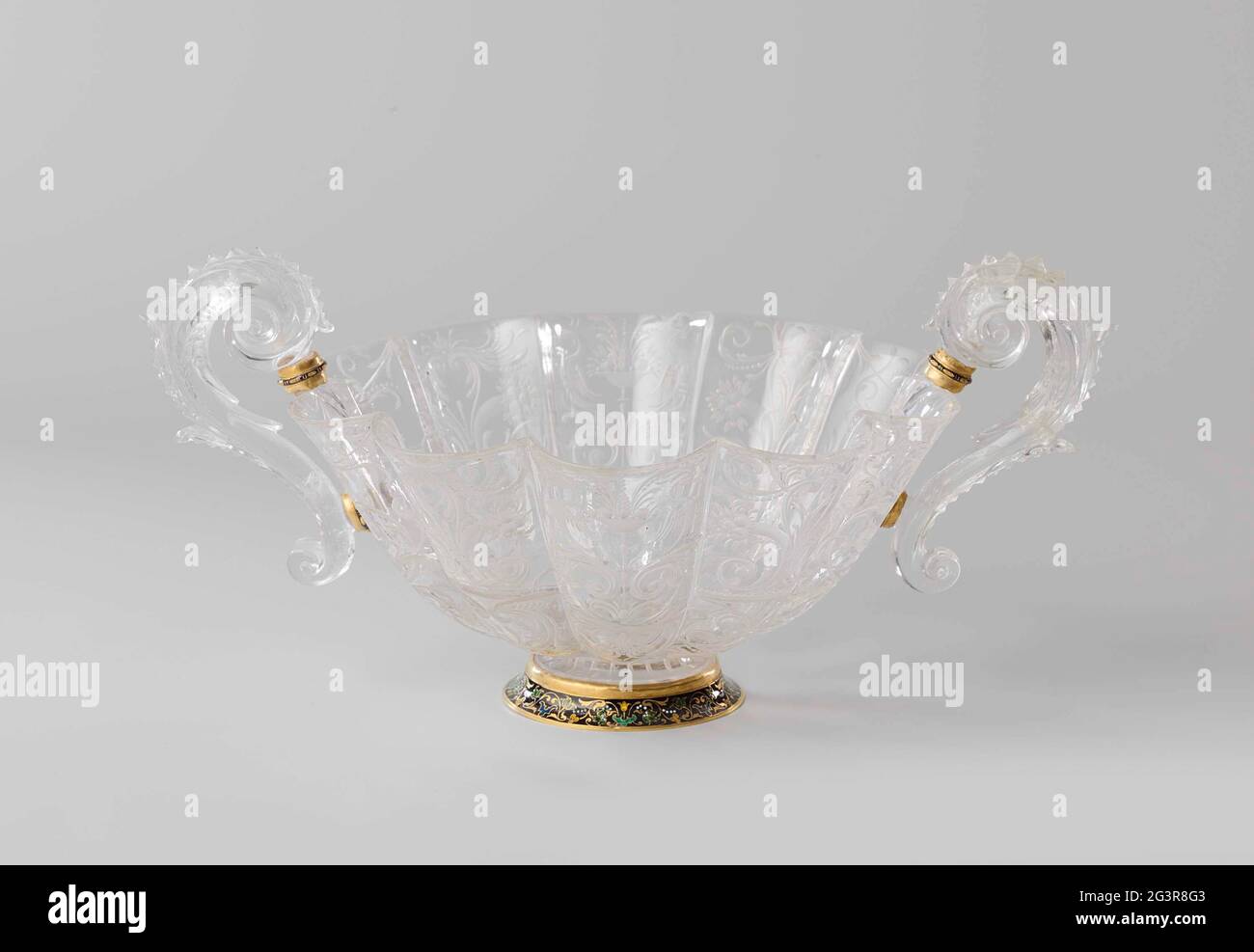 Footed dish Stock Photo - Alamy