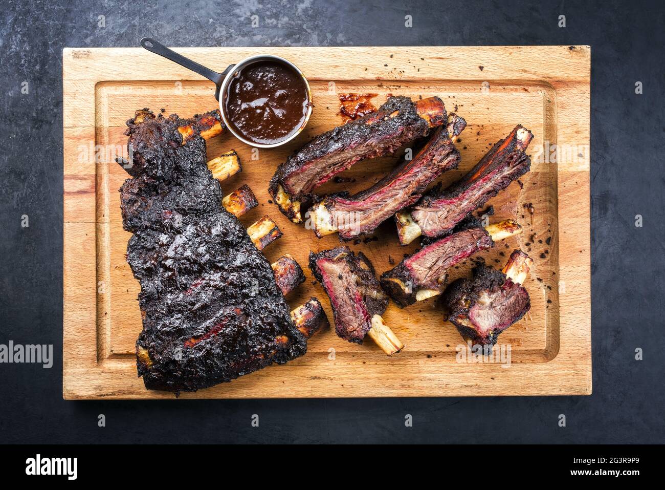 Beef short ribs restaurant hi-res stock photography and images - Alamy
