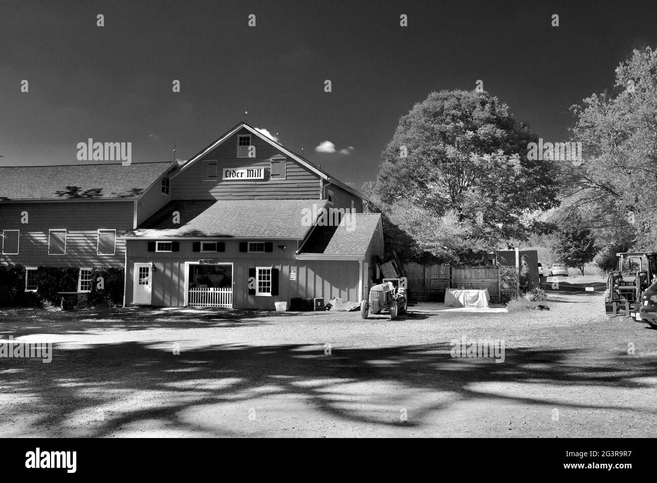 Hacklebarney Farm, Chester New Jersey, USA. Seasonal farm for Apples ...