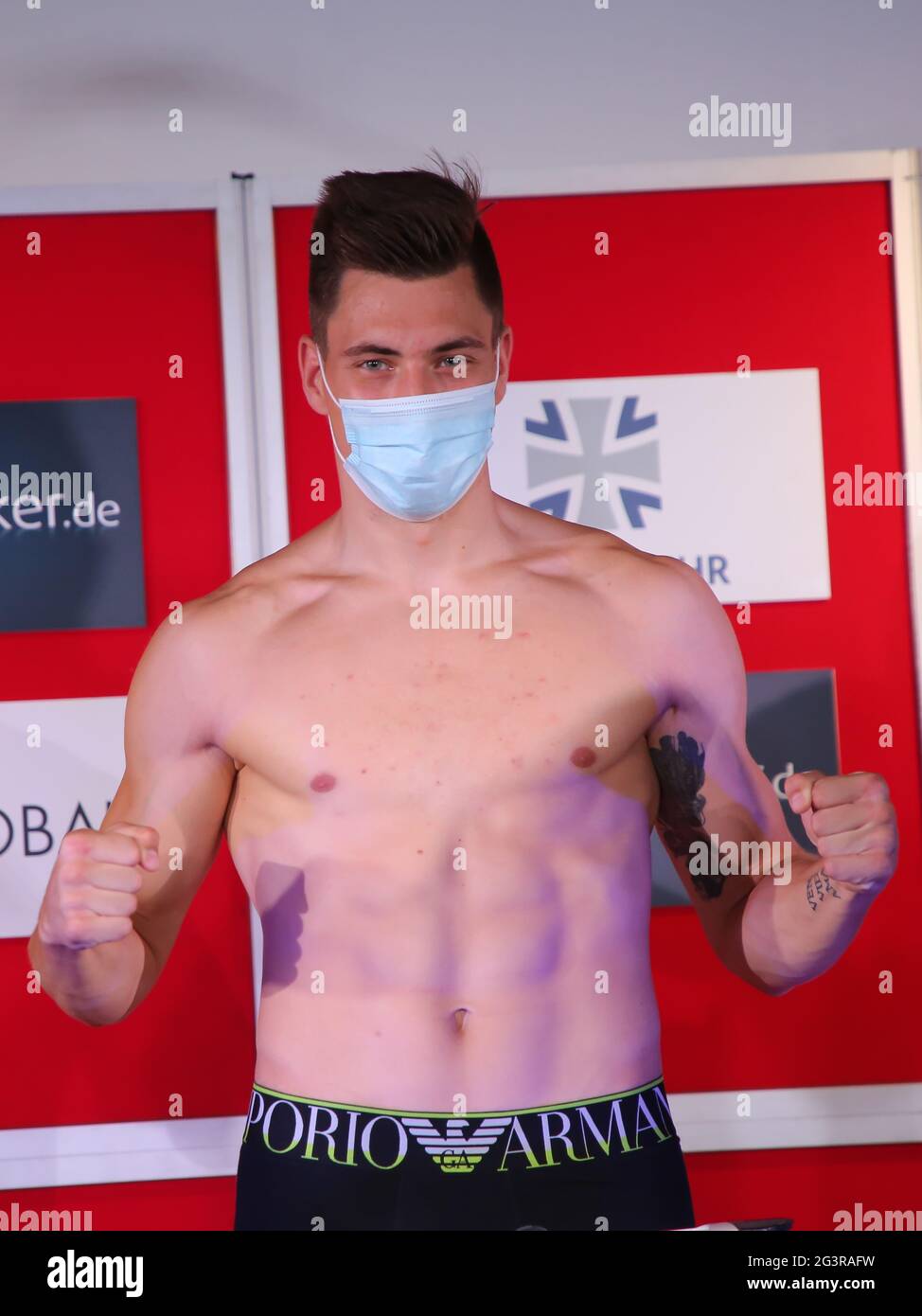 Semi-heavyweight boxer Tom Dzemski SES Boxing Team Germany SES Boxing ...