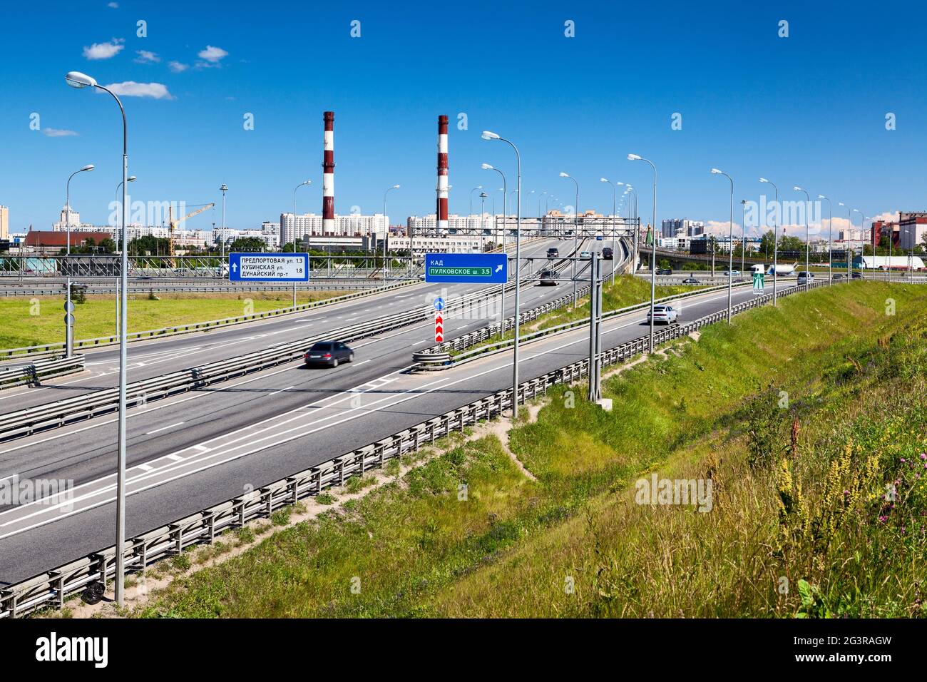 Highway exits hi-res stock photography and images - Alamy