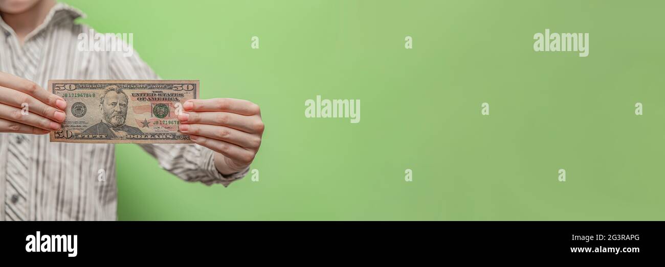 Cash support hi-res stock photography and images - Alamy